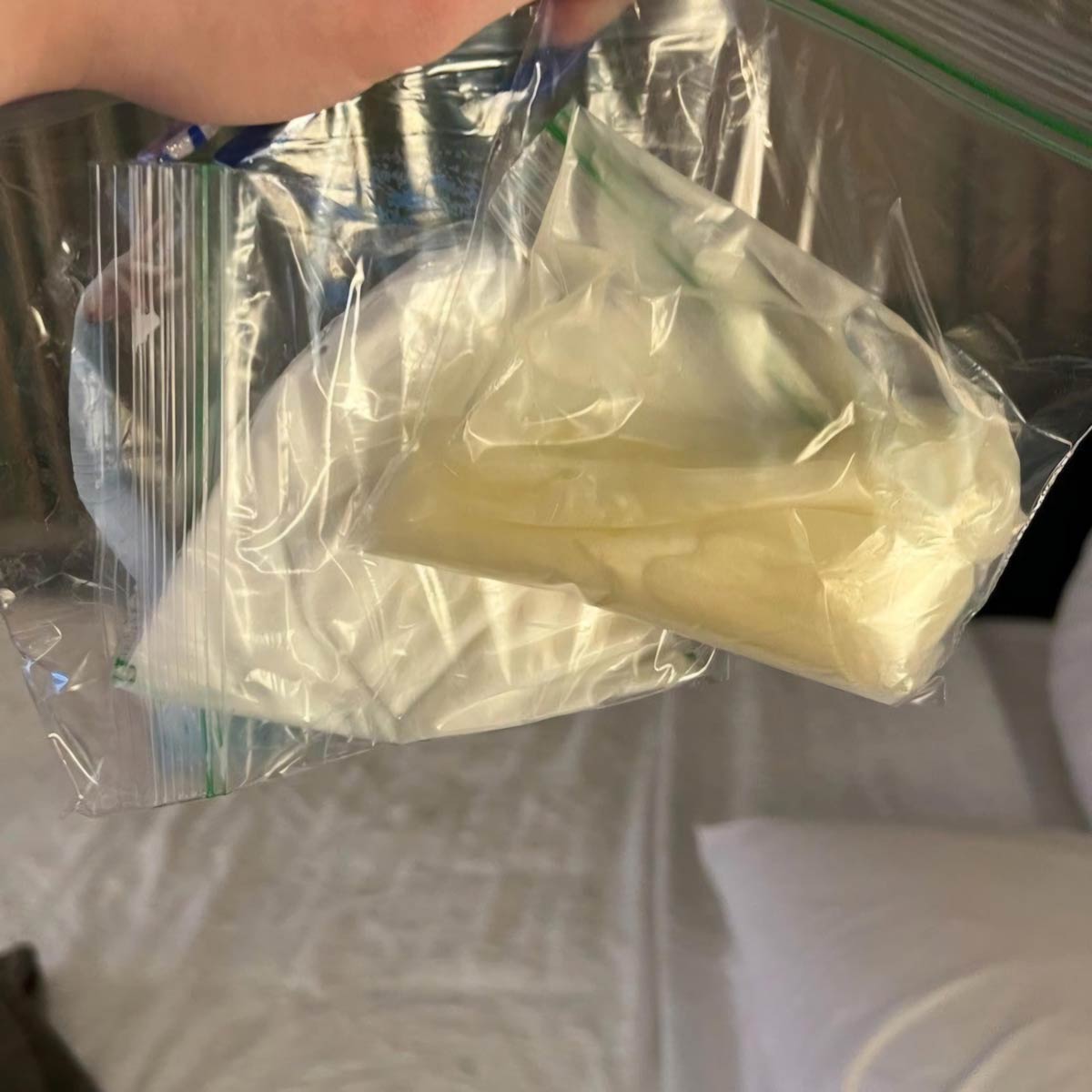 The way my sister packs her shampoo and conditioner when flying… She’s ...