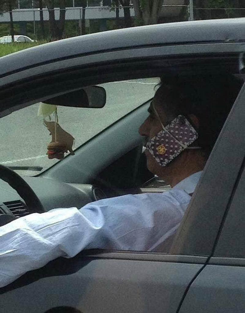 Funny Pictures – October 17, 2025