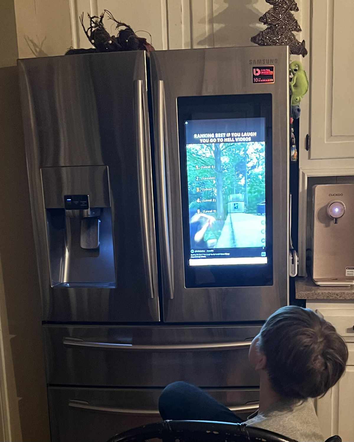 Funny Pictures – January 12, 2026